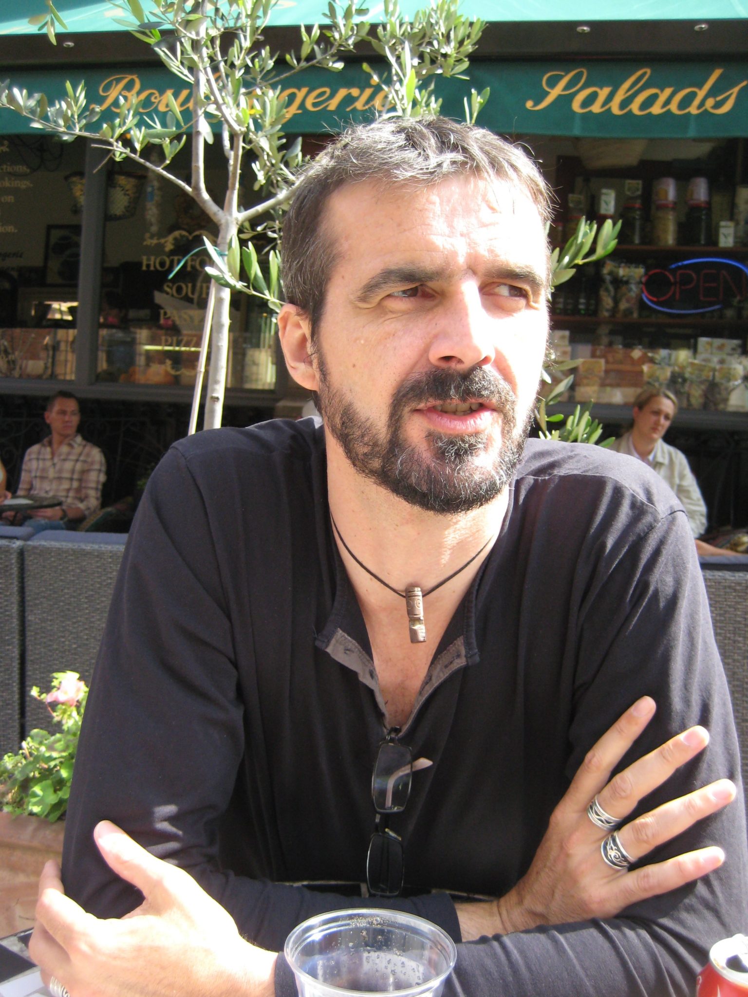 Arthur Qwak - AGENCE KAMAJI